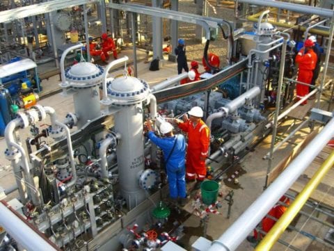 Wellhead Gas Compressor at Gas Processing Plant for Heavy Hydrocarbon ...